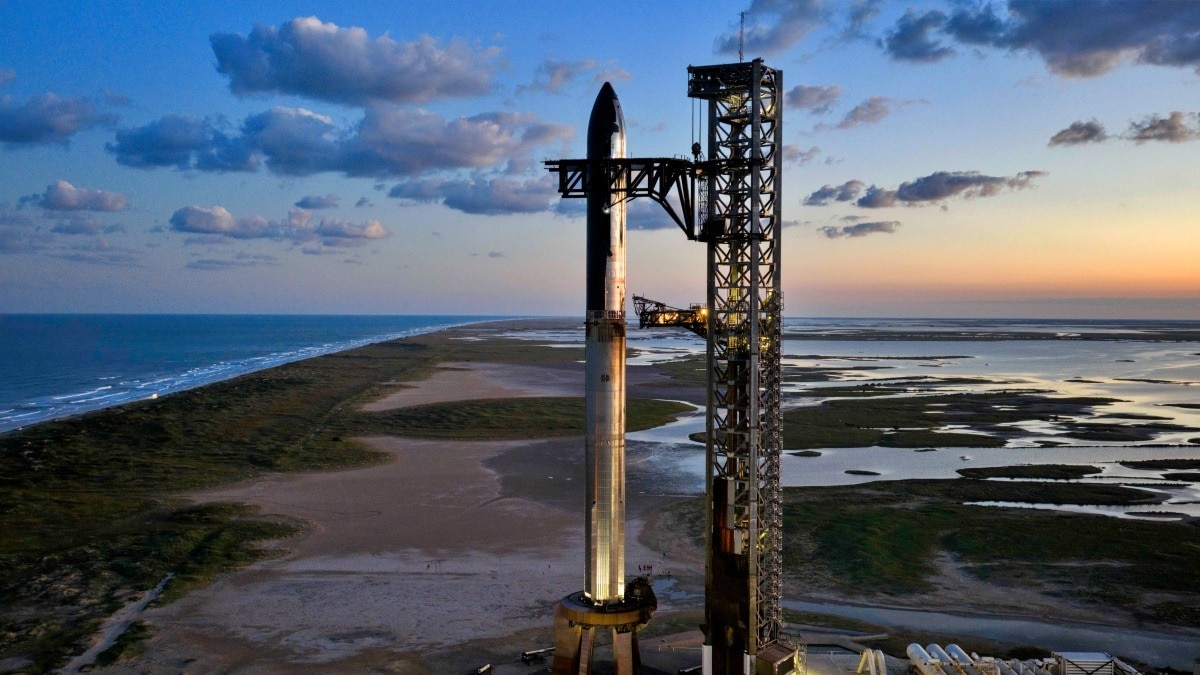 Starship Super Heavy launch LIVE: Watch Elon Musk's SpaceX conduct 11th ...