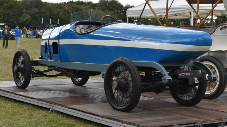 Who Invented The Inline 6 Engine? (It Wasn't BMW)