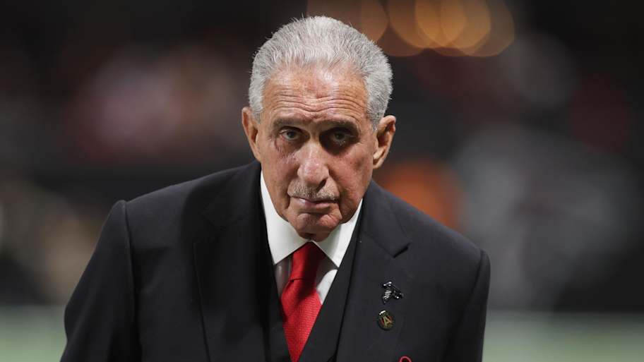Atlanta Falcons Owner Arthur Blank Makes Sizable Donation to Local HBCUs