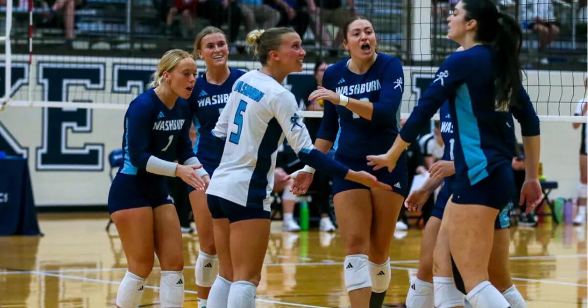 Washburn volleyball earns highest national ranking in three years