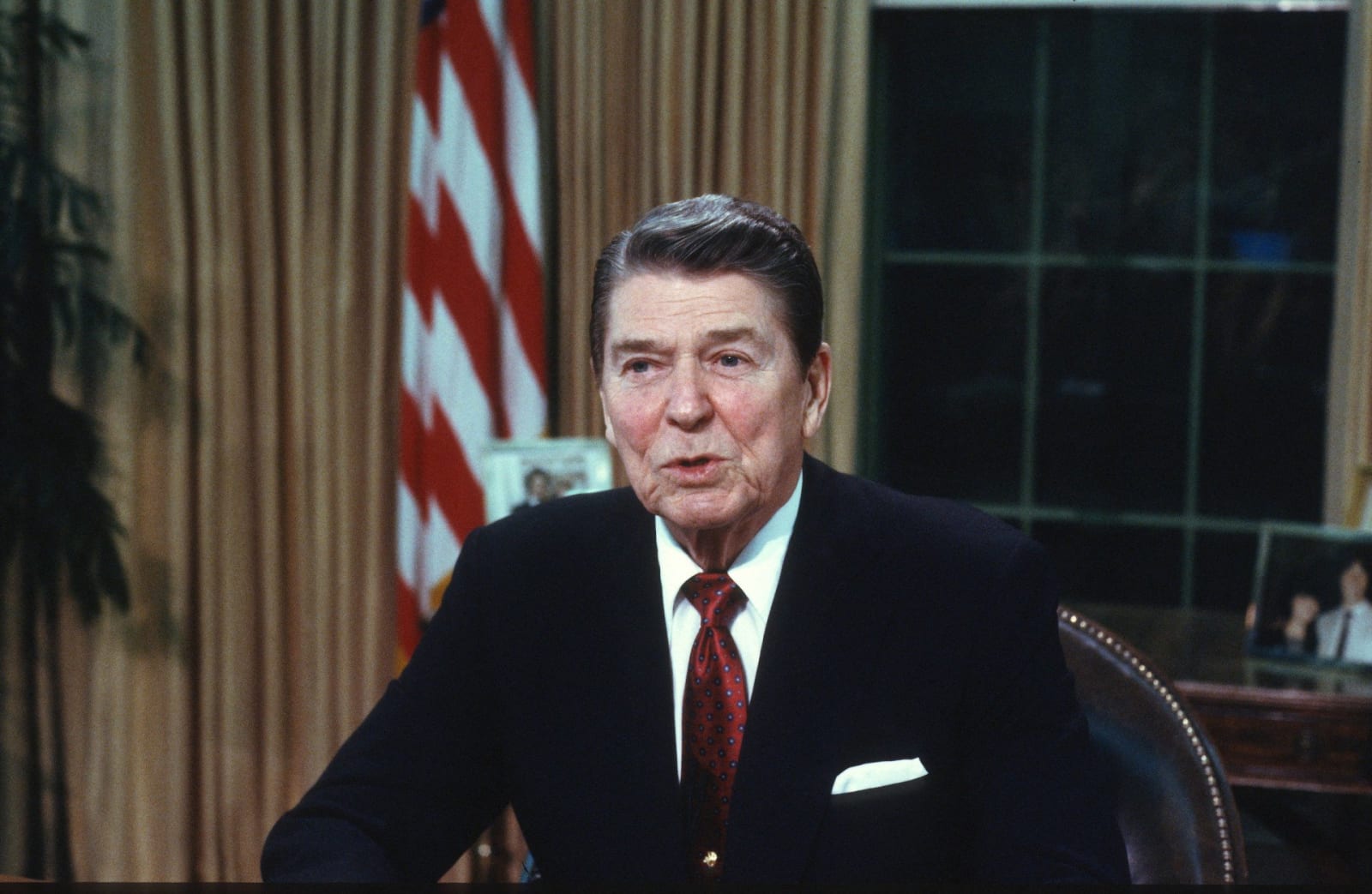 Obama vs. Trump: New poll compares favorability