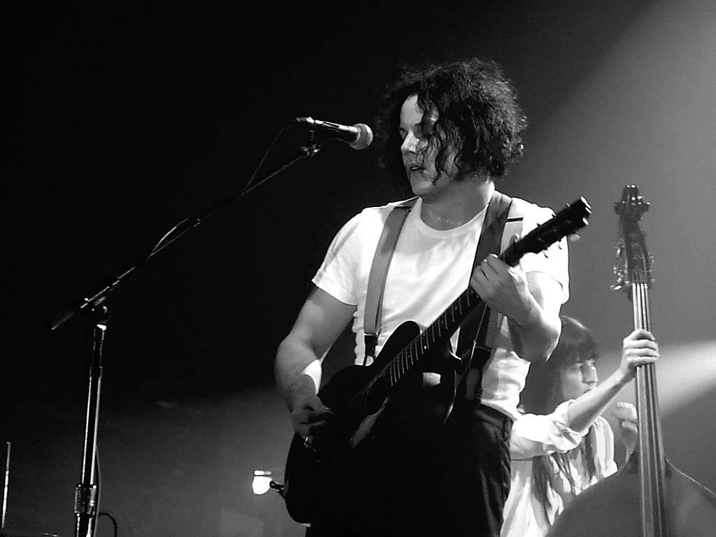 15 Guitarists Who Reinvented the Instrument with One Riff