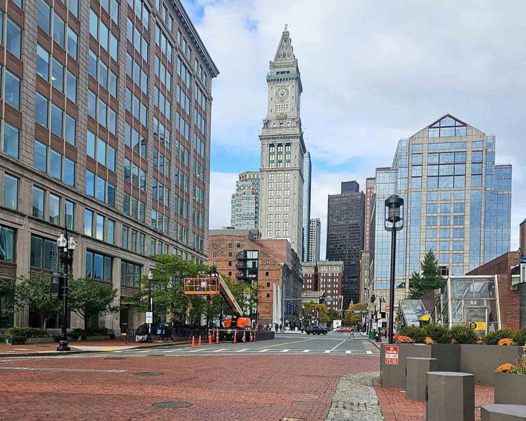 Little Italy Boston: Mike’s Pastry, Antico Forno, and Must-Do North End ...