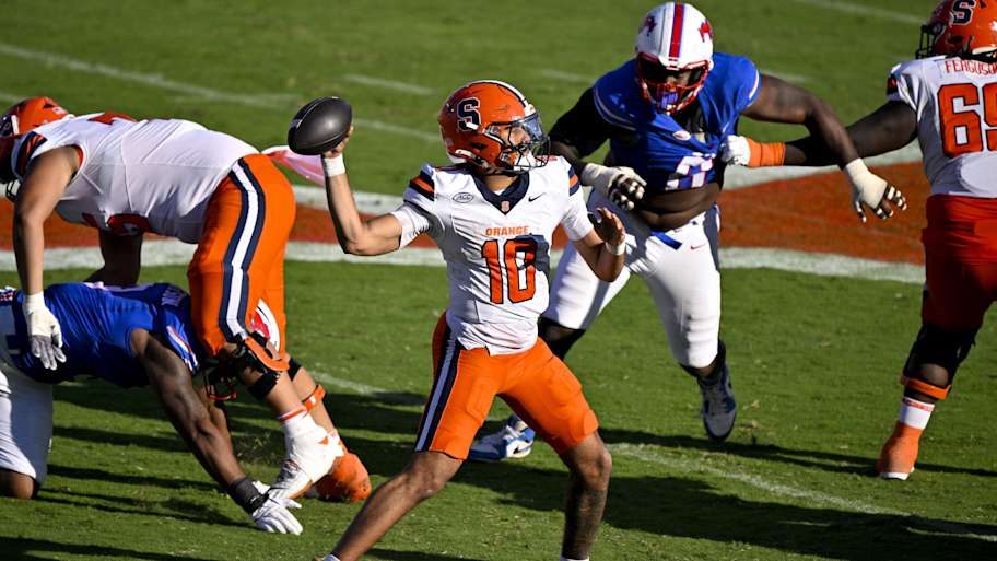 Syracuse Football: Some fans want a QB change, but Fran Brown squashed that