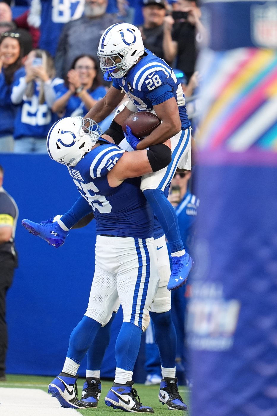 Jonathan Taylor's reliability helps keep Colts steady in the good times ...