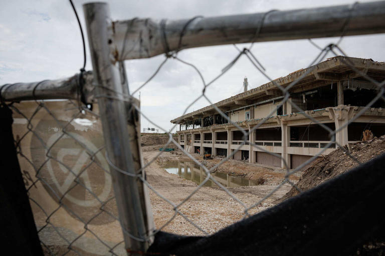 UTSA president lends support to Project Marvel, new Spurs arena