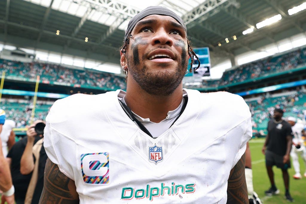 Tua Tagovailoa shreds Dolphins teammates about meetings, losing streak