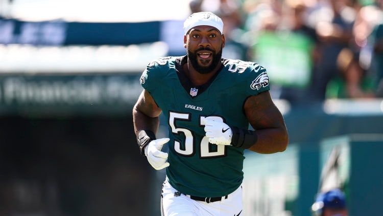 NFL world reacts as Za'Darius Smith announces surprise retirement weeks after joining Eagles