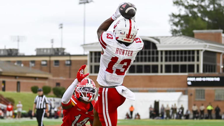 Nyziah Hunter’s Two-Touchdown Day Signals His Rise as Nebraska’s No. 1 ...