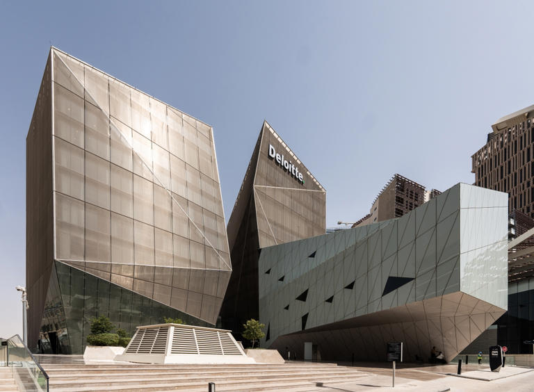 Deloitte’s AI Blunder in the New Age of Corporate Accountability