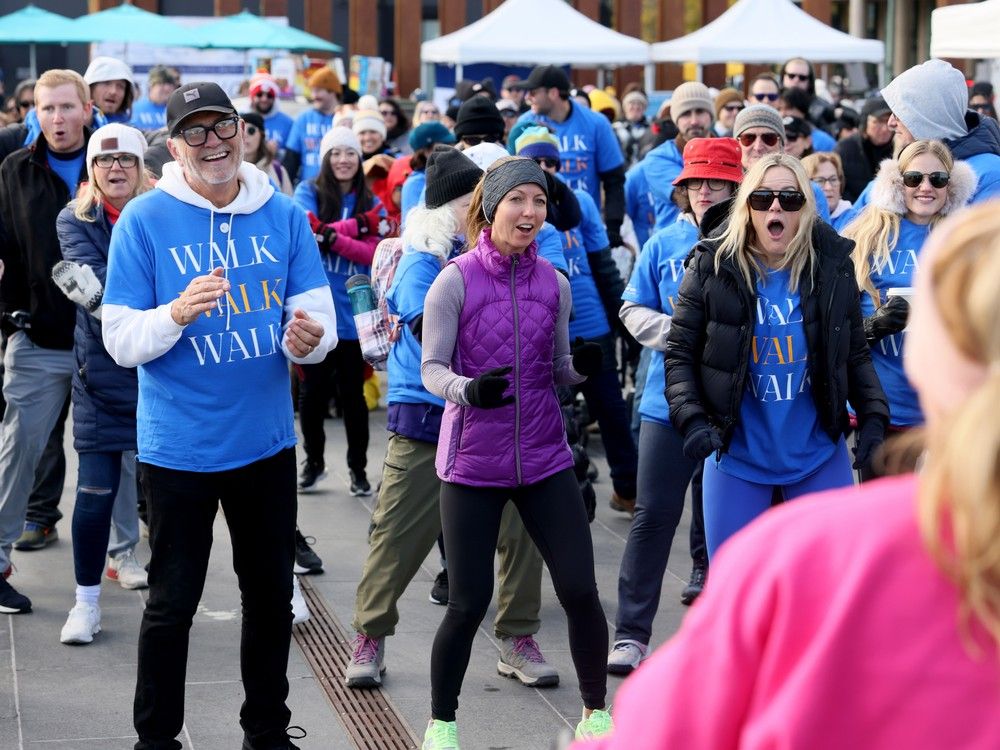 Calgarians walk to help feed families this Thanksgiving