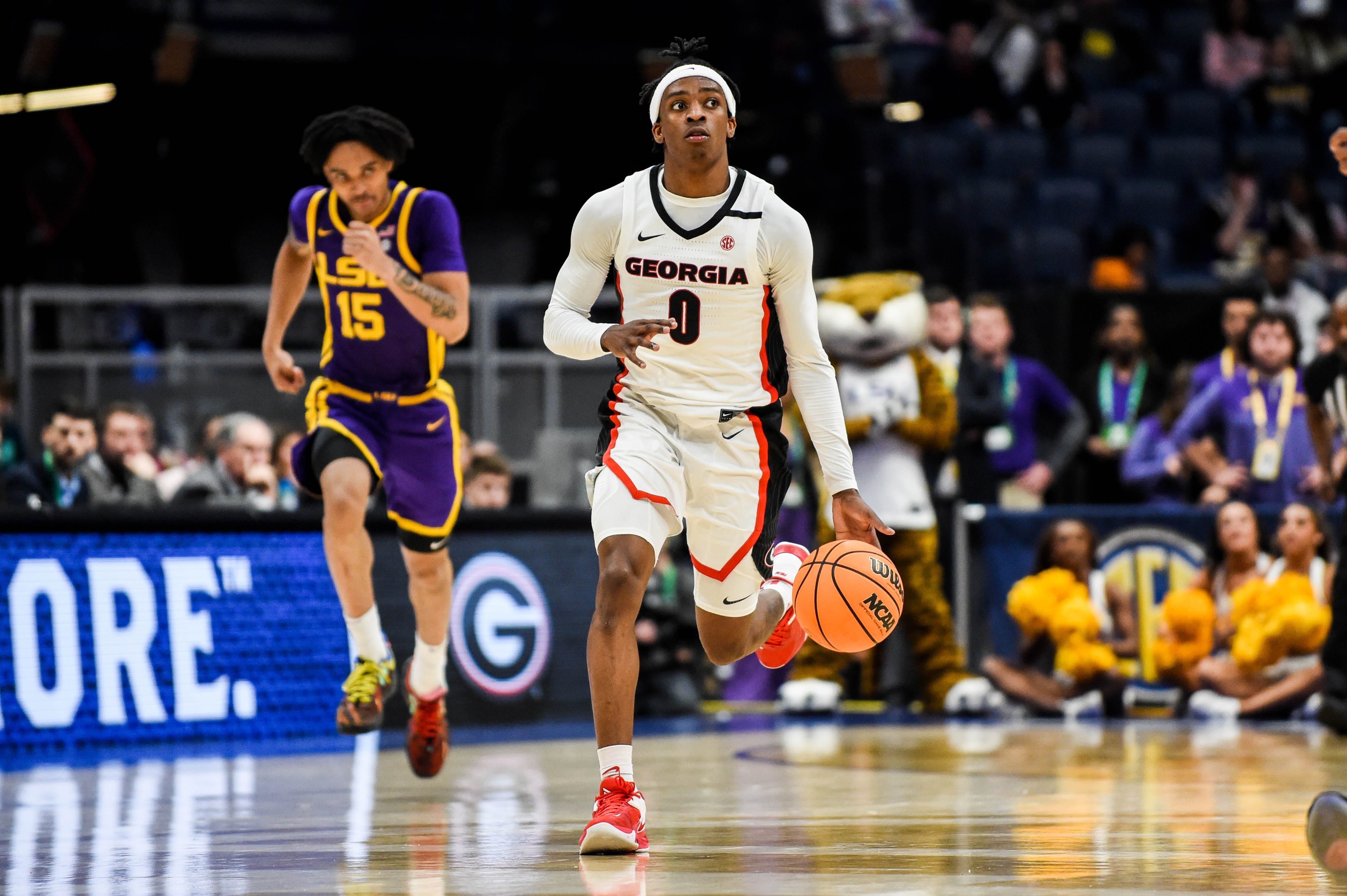 Nets sign Terry Roberts and Tre Scott after waiving Dariq Whitehead