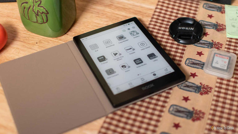 Forget Kindle, Here's Why I Use an Android eReader