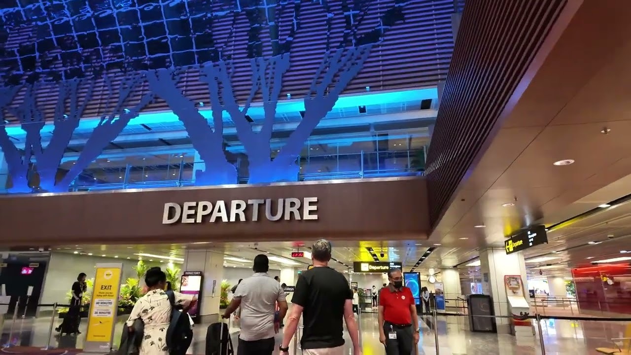 Singapore Connection Flight Layover at Changi Airport Terminal 1 2025