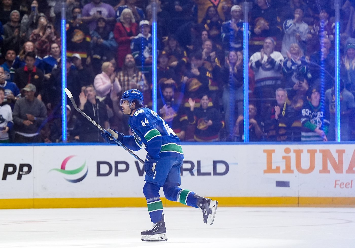 Penalty kill potent, power play struggling early for Vancouver Canucks