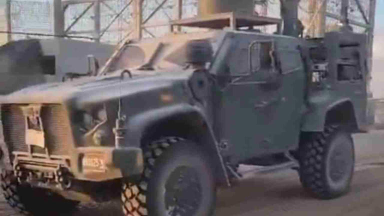 Israel uses new JLTV variant with advanced command during Gaza withdrawal