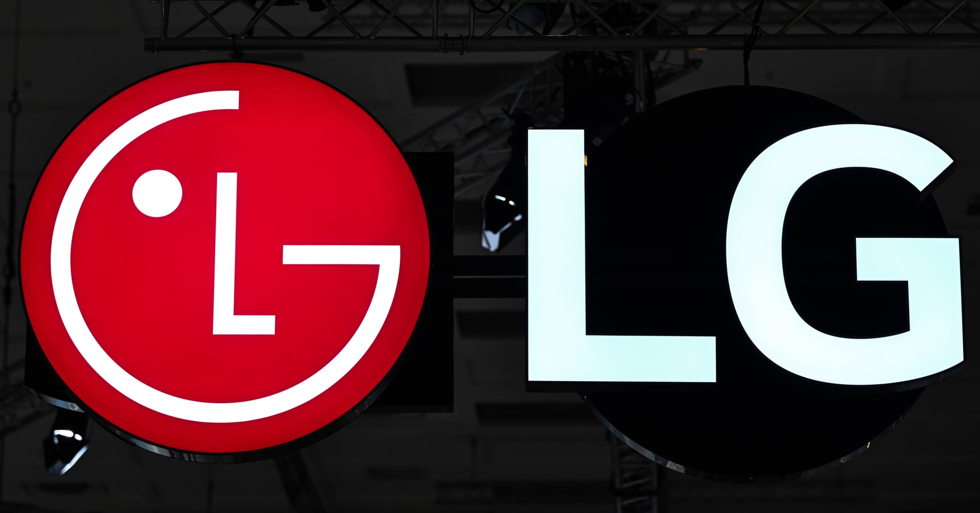 LG Electronics India's market cap overtakes parent company's as shares ...
