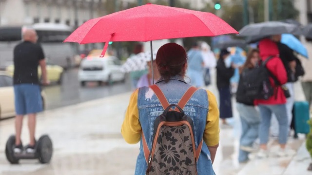 Νέο κύμα κακοκαιρίας: Κυριακή κοντή... βροχή - Νεροποντές φέρνει το ...