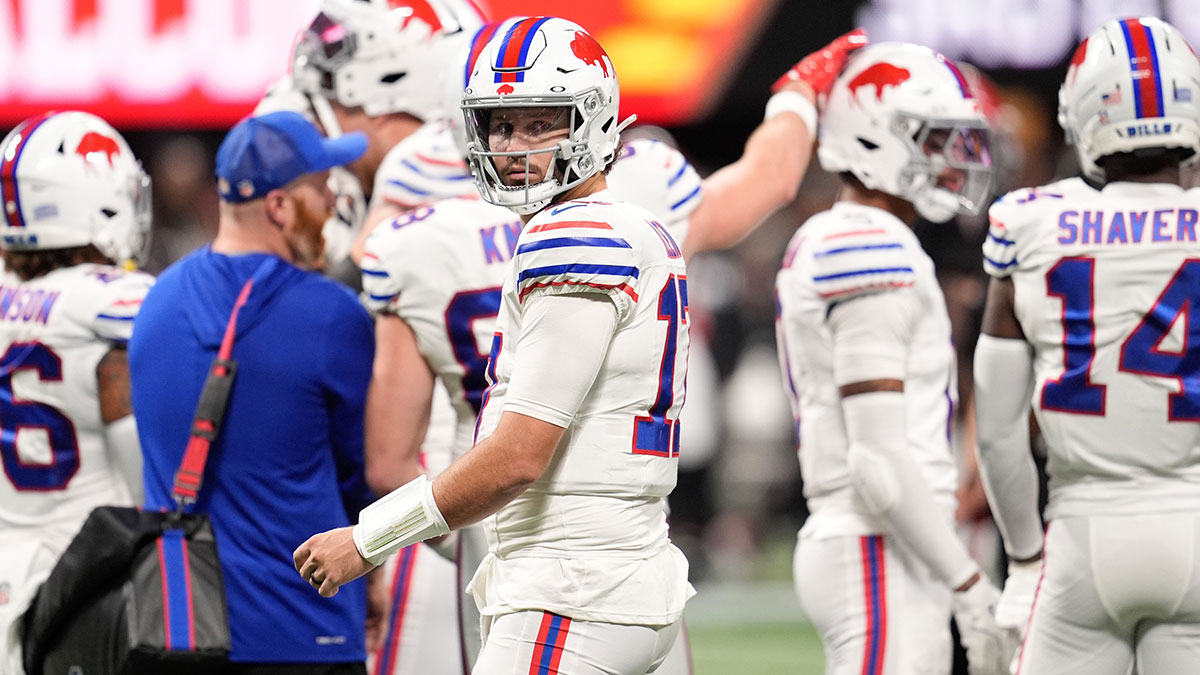Bills fans in shambles after brutal ending to MNF for second loss