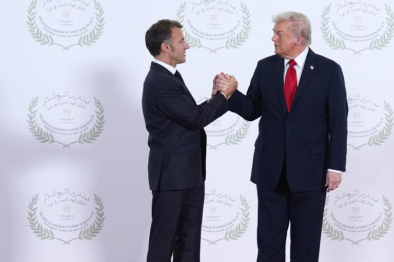 Trump-Gaza latest: US president signs peace deal and withdraws ...