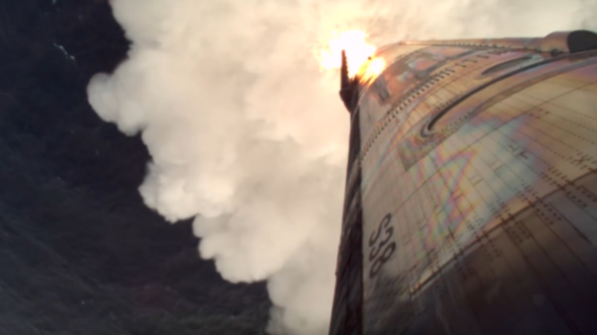 SpaceX's Starship Aces Splashdown In Gulf Of Mexico, Crashes Where Elon ...