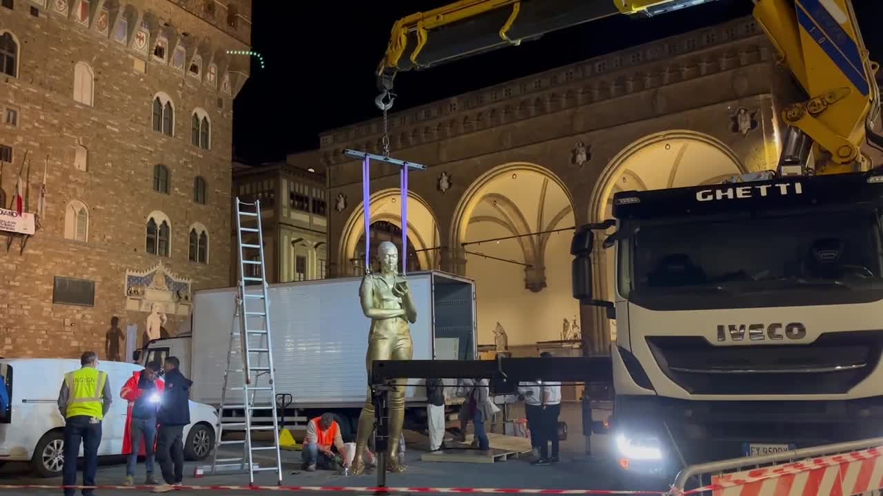 Controversial Sculpture Removed: Time Unfolding's Exit from Florence's ...