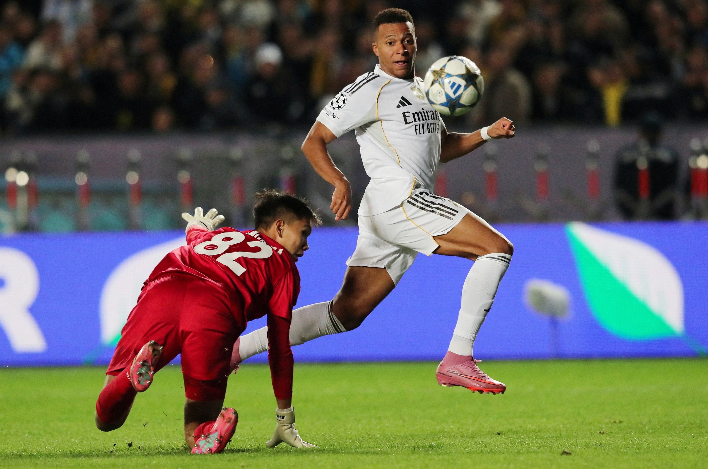 Mbappe chạm hai kỷ lục hiếm có ở Real Madrid
