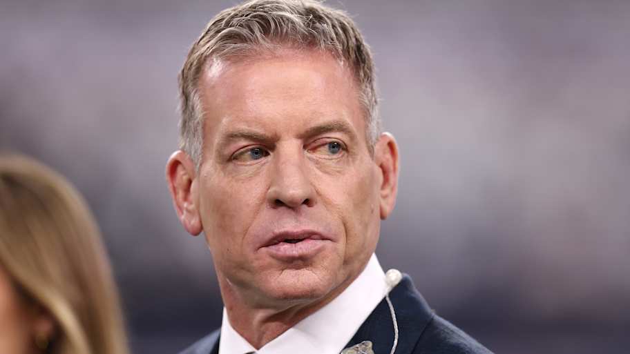 Troy Aikman said the quiet part out loud about Bears' MNF win over ...