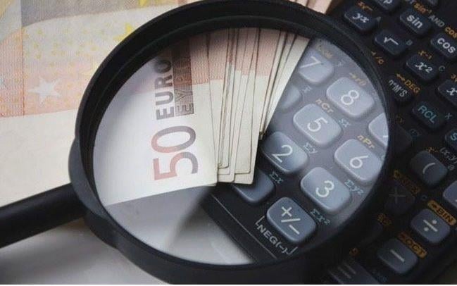 Το δάσος καίγεται, το ΑΕΠ «ανθίζει»