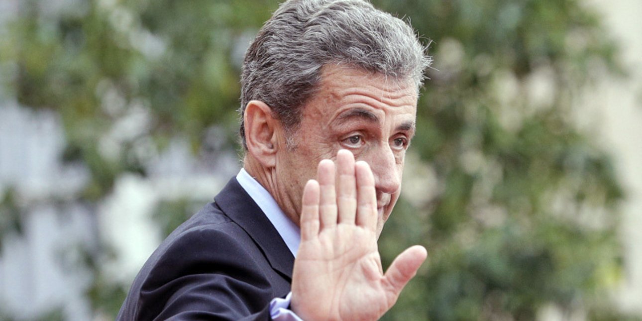 Νικολά Σαρκοζί: Εφτασε η ώρα της φυλακής -Σε κελί 9 τμ, πώς θα περνάει ...