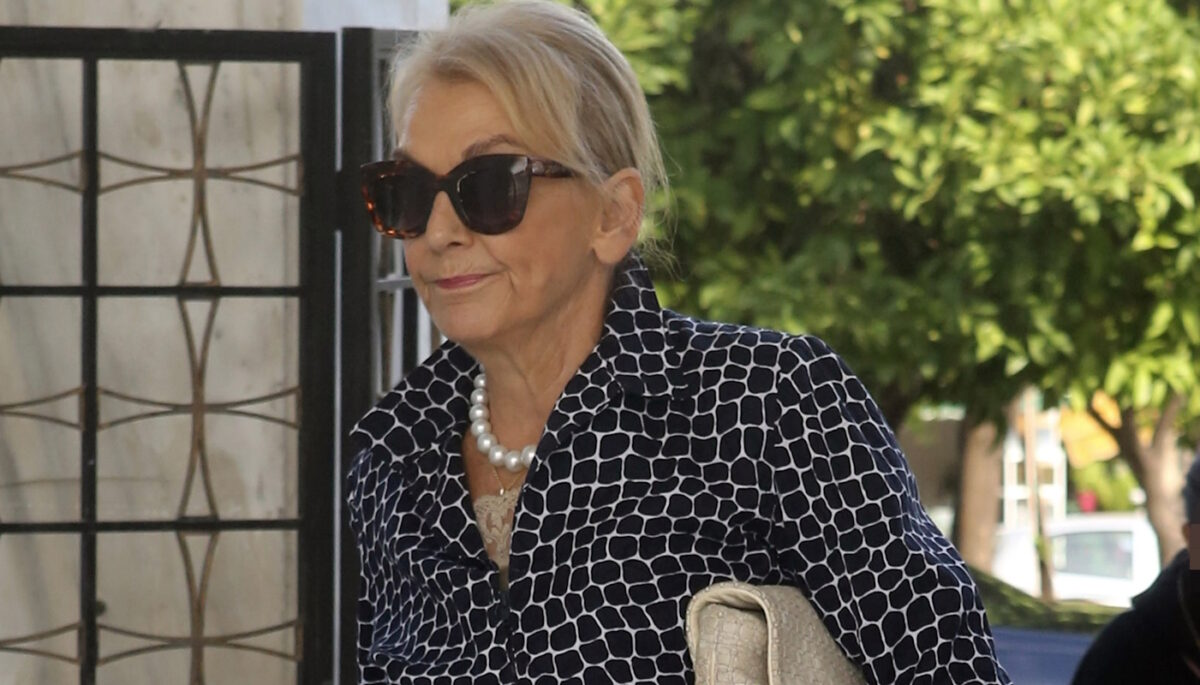 Φωτεινή Πιπιλή: «Η μητέρα μου πάλευε με νευρική ανορεξία χωρίς να το ...