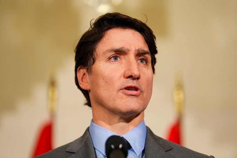 Katy Perry no longer 'scared' by Justin Trudeau's 'persistent advances'