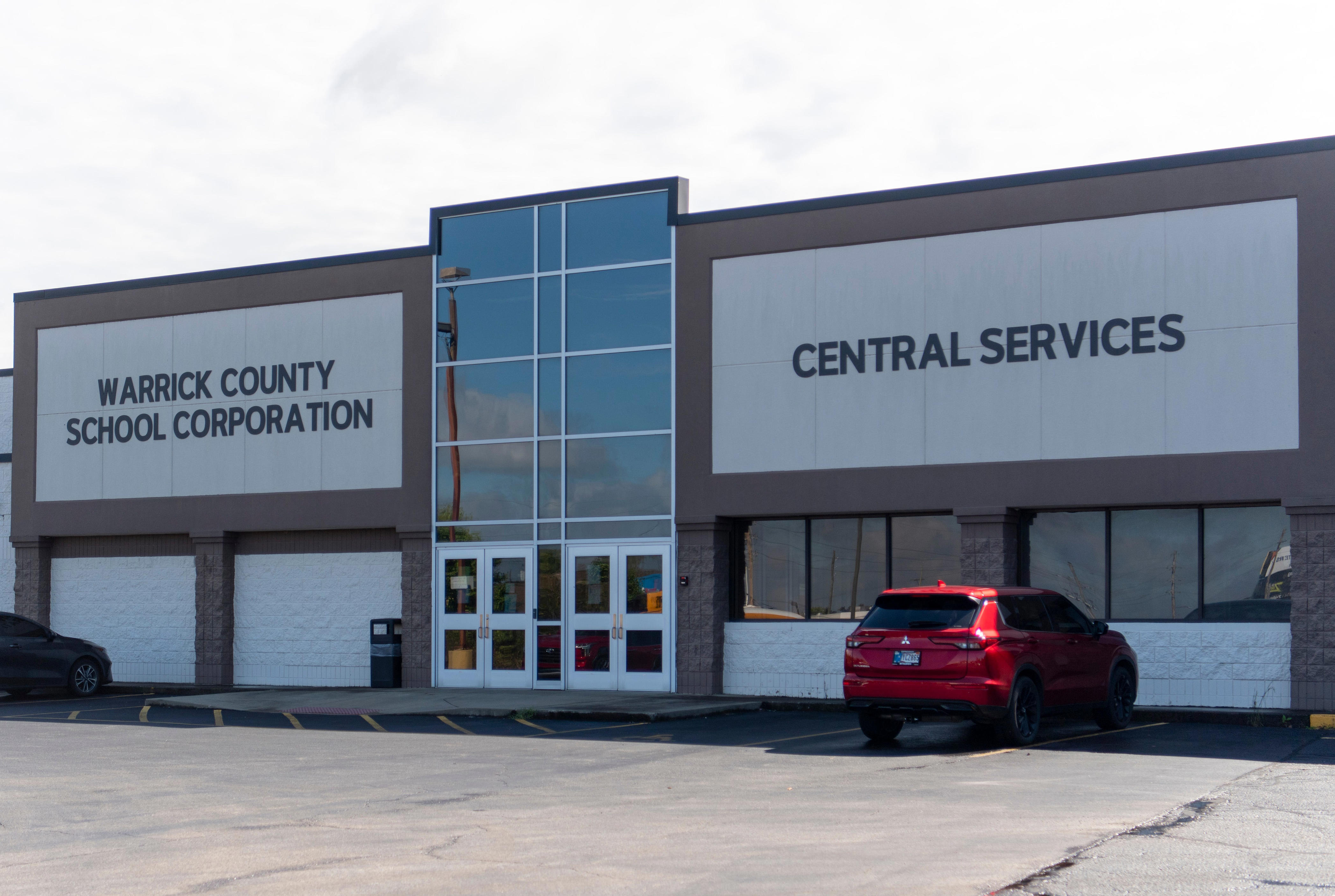 Warrick County schools will spend $300K for weapons detection