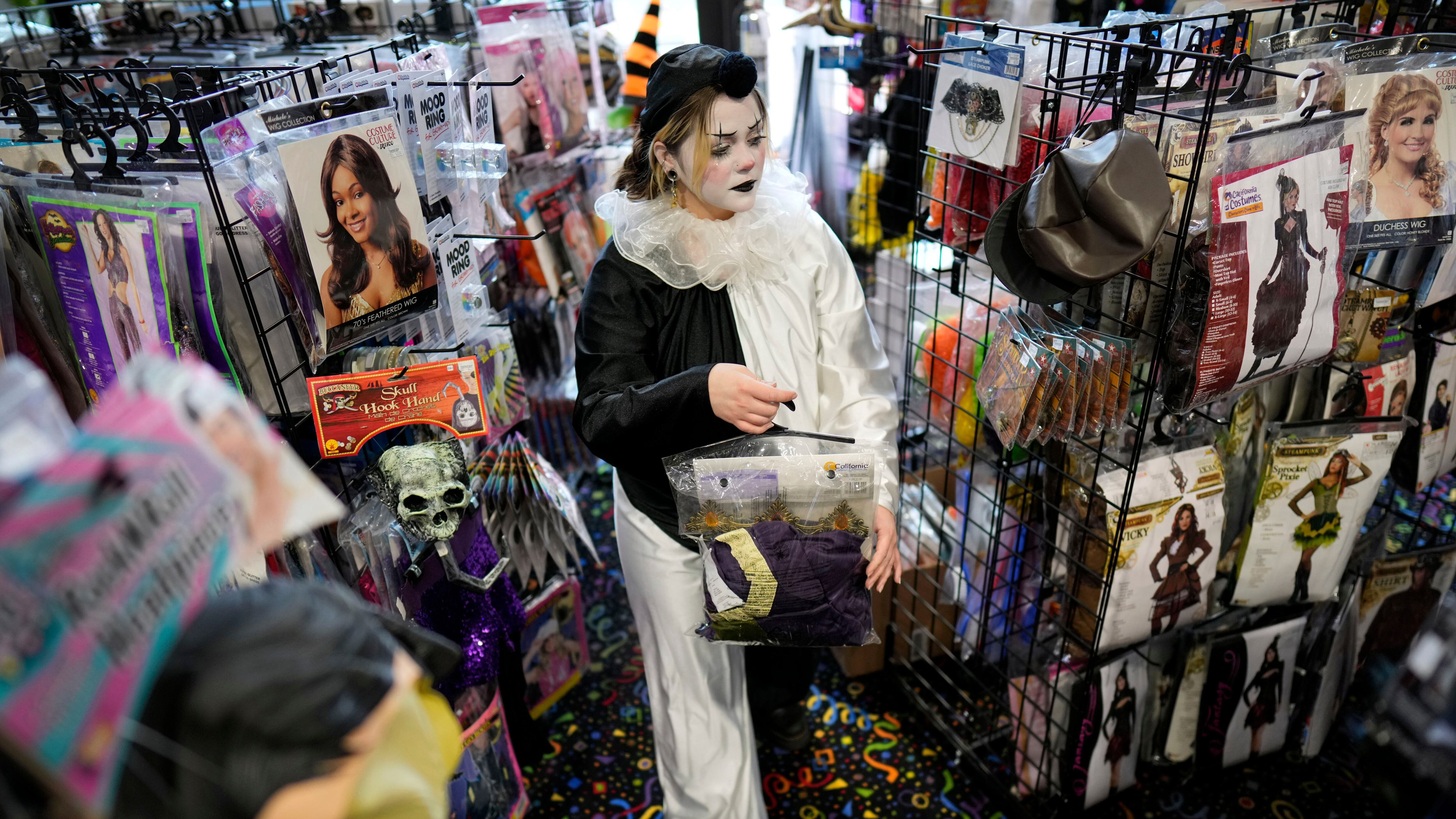 How tariffs will affect your Halloween spending