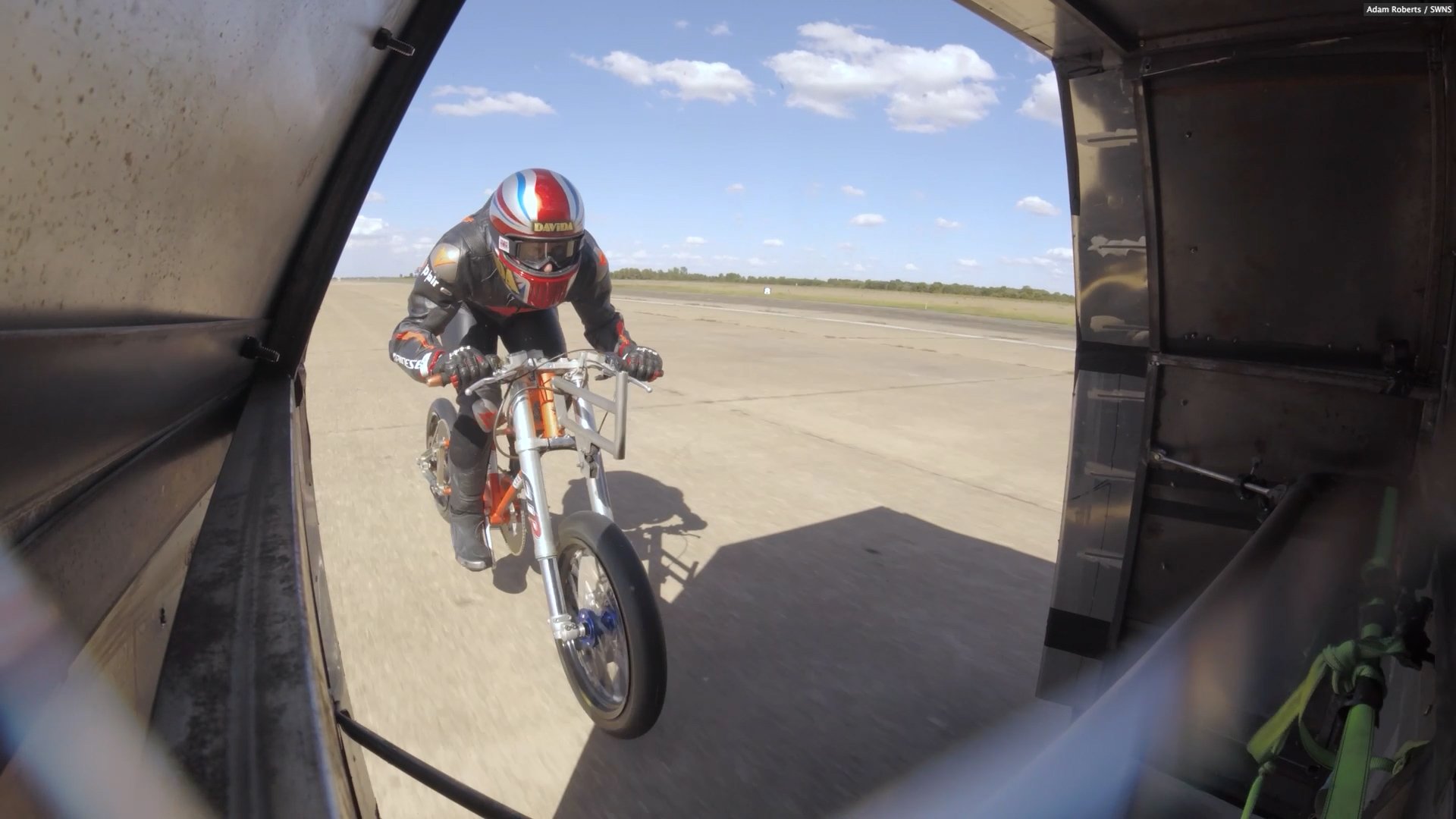 British cyclist breaks world record for fastest bicycle speed