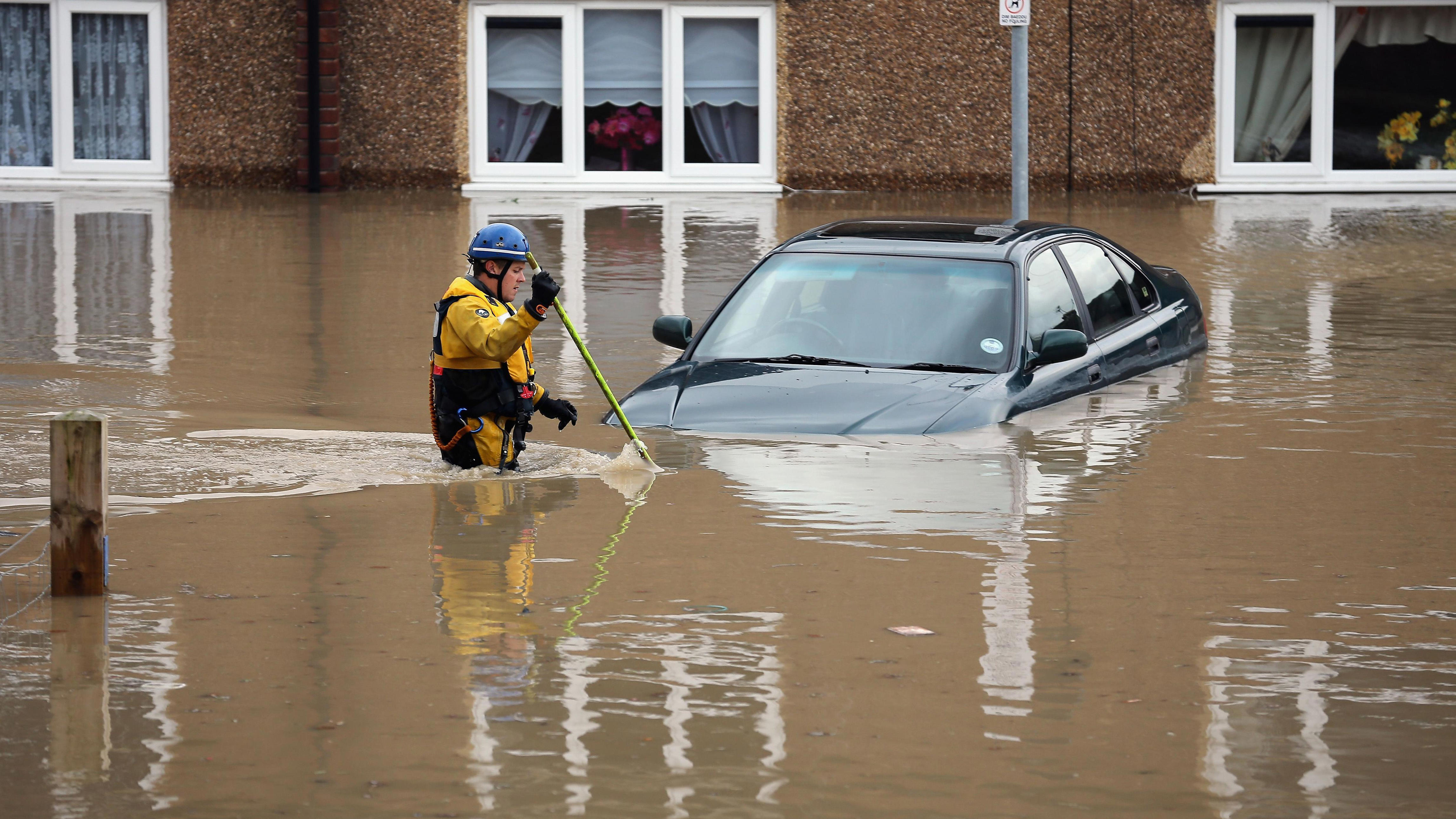 People in flood-hit areas urged to sign-up for phone alerts