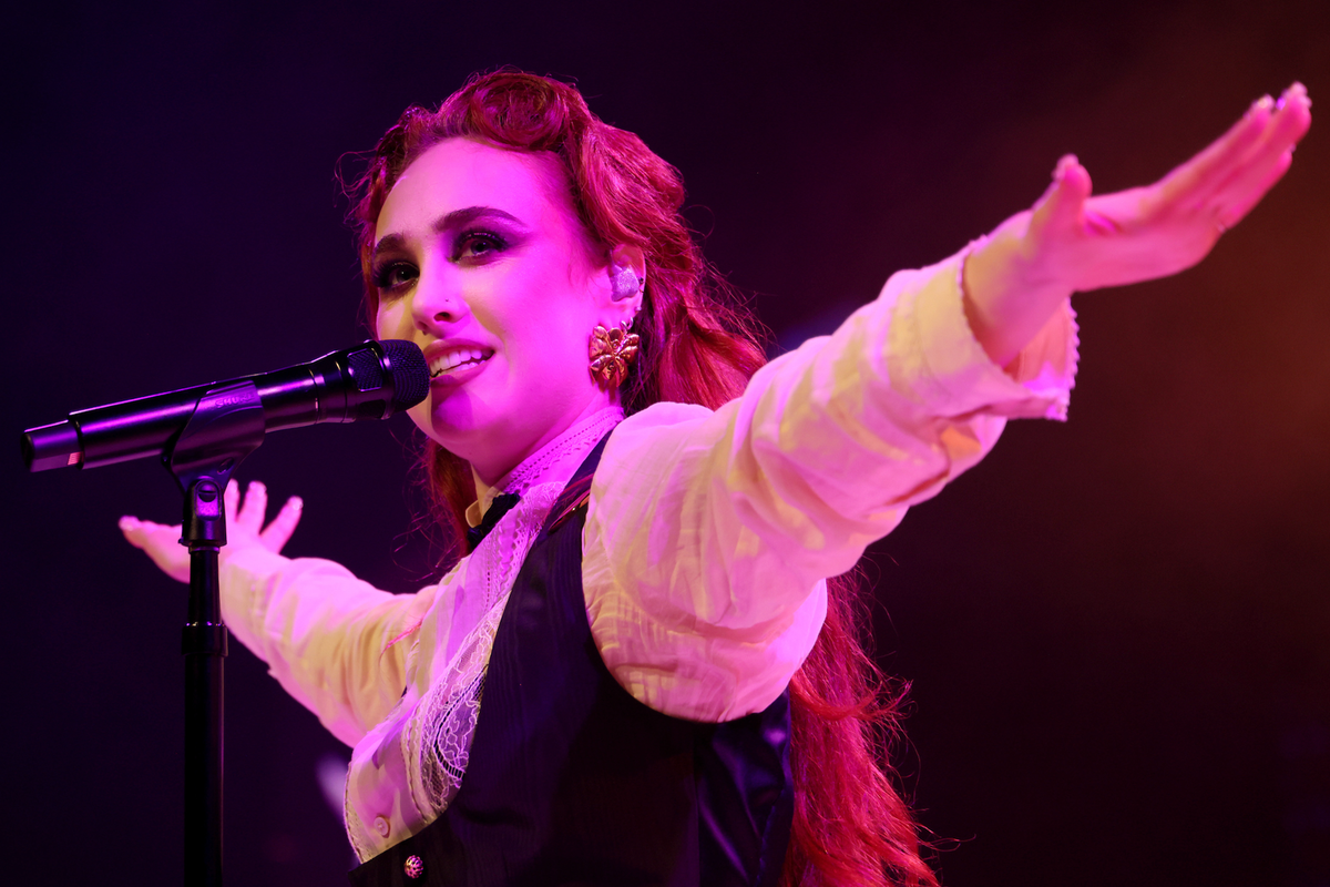 Homeland Security hits back at Chappell Roan slamming ICE at her show