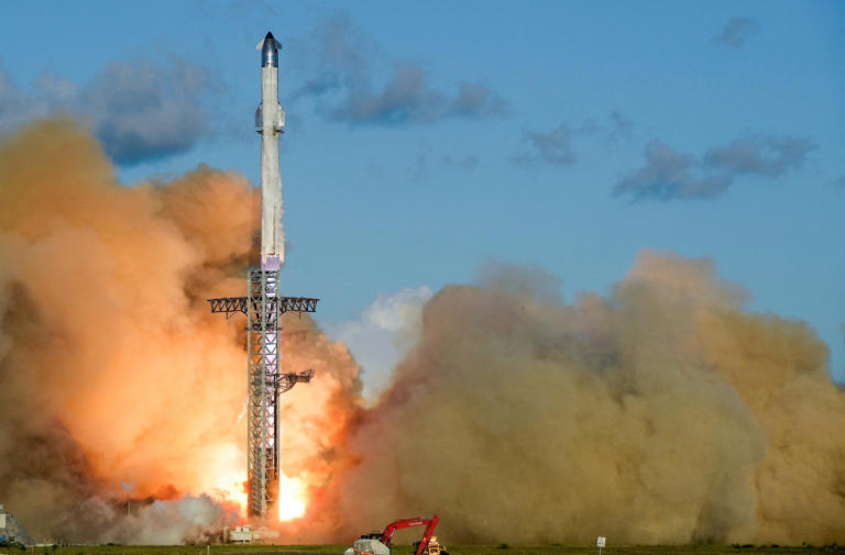SpaceX delays Starship launch by 24 hours. Here's the flight 12 date