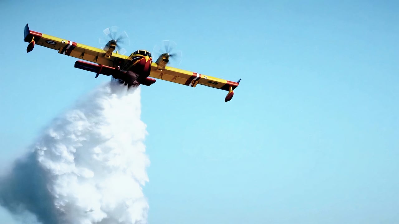 Wildfires smoulder in the Outaouais amid warm, dry fall
