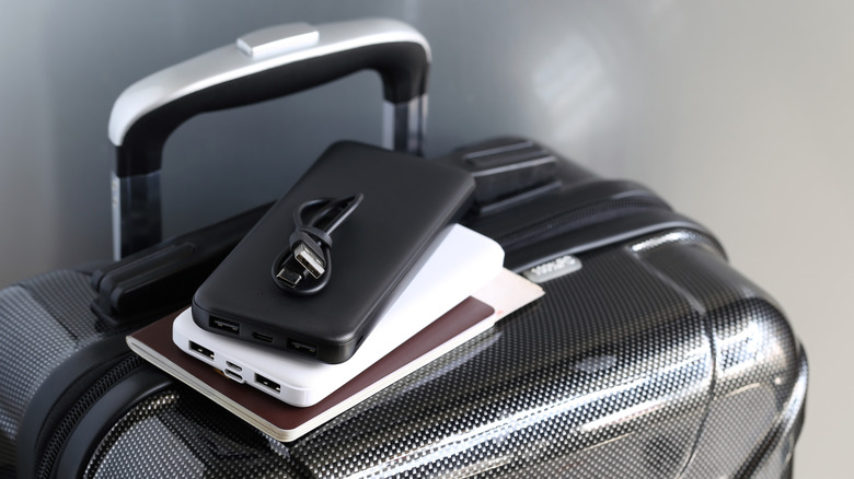 5 Best TSA Approved Power Banks On Amazon Under $50, According To Users