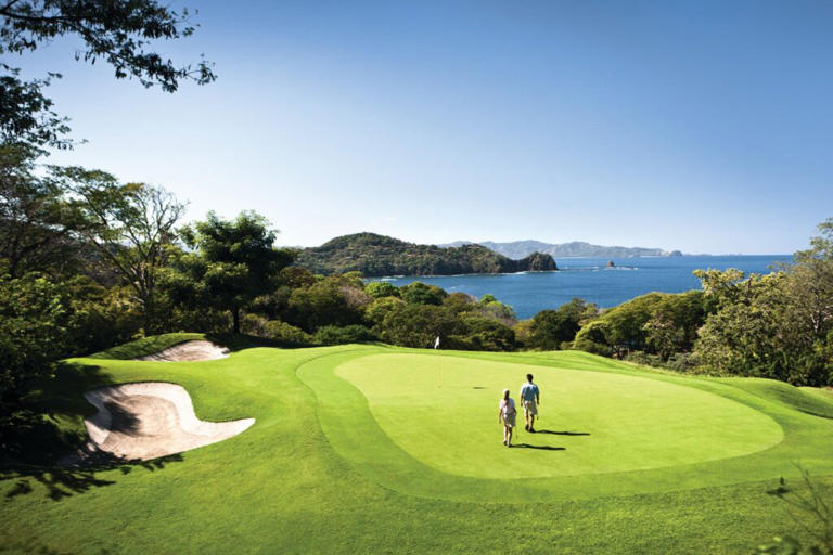 8 Best Golf Courses in Costa Rica & How to Book Tee Times