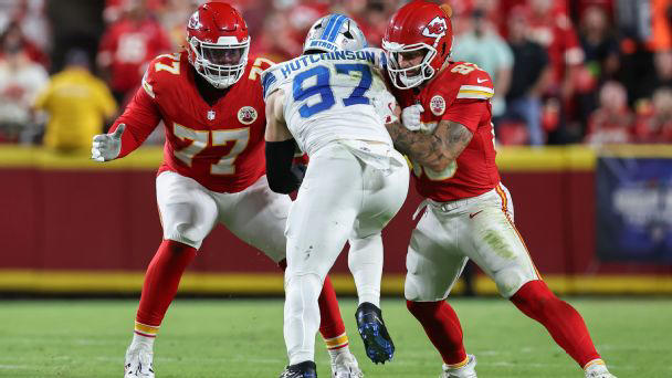 Chiefs' Jaylon Moore has Sunday to remember in win vs. Lions