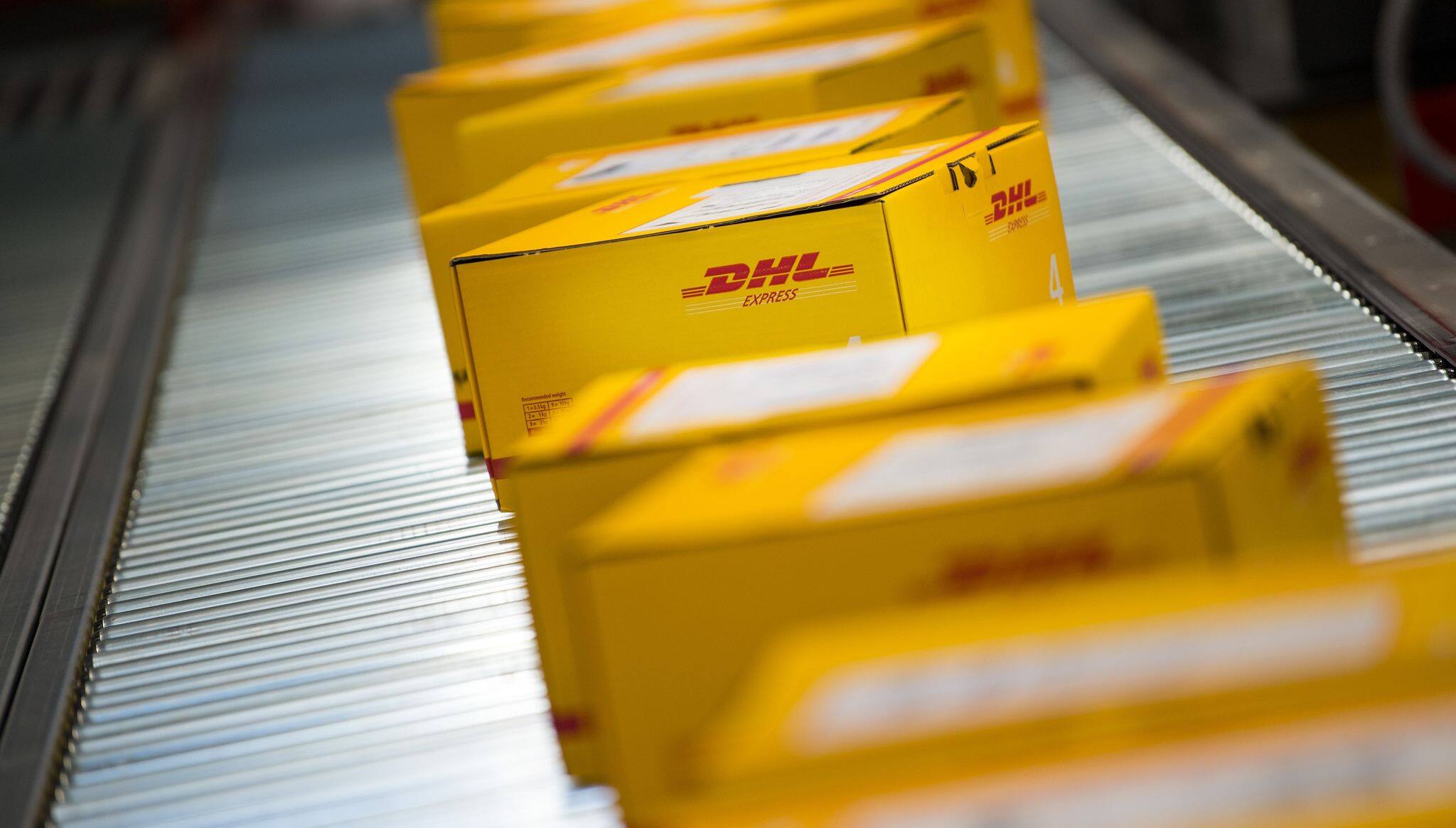 Hilchenbach: DHL eröffnet Paketshop im „nahkauf“
