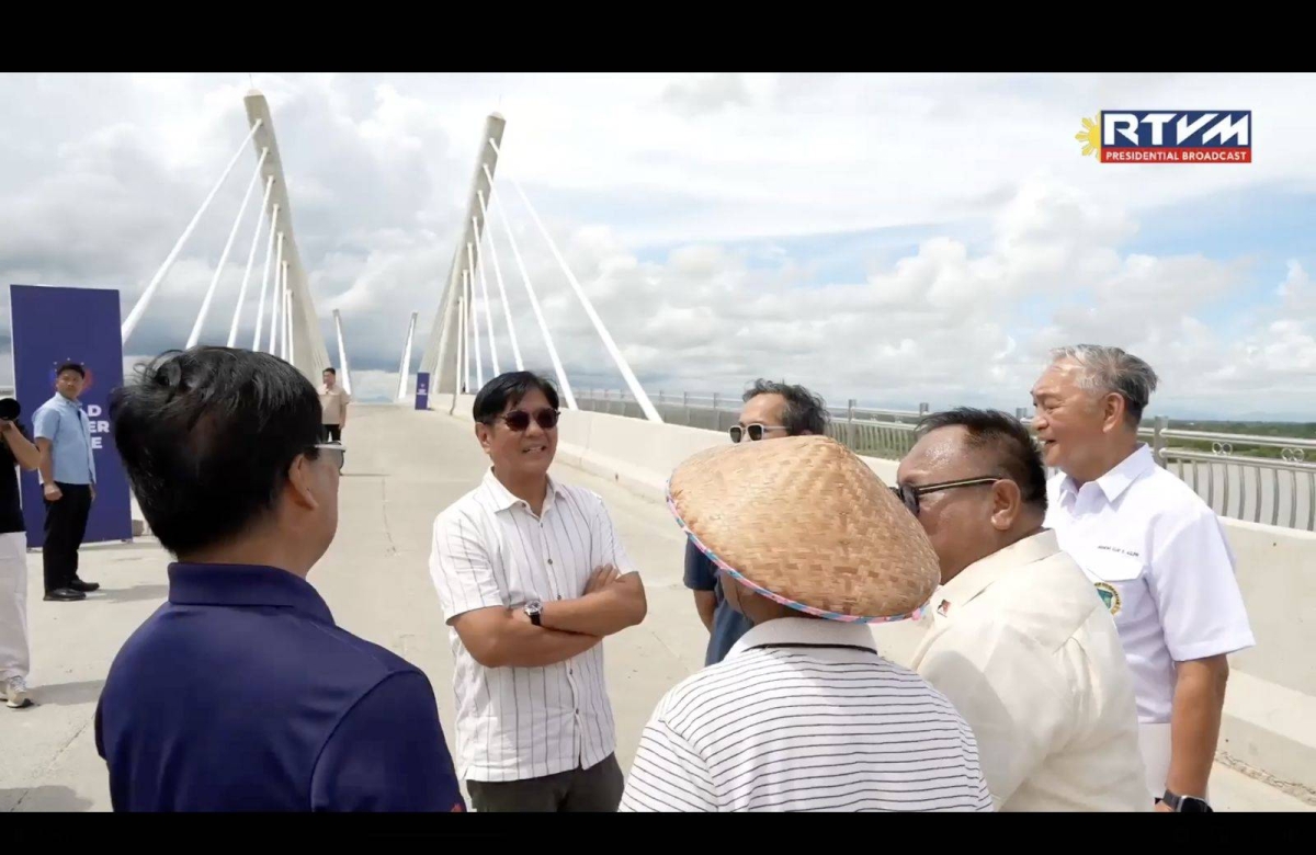 PBBM inspects ‘mega' Camalaniugan-Aparri bridge in Cagayan