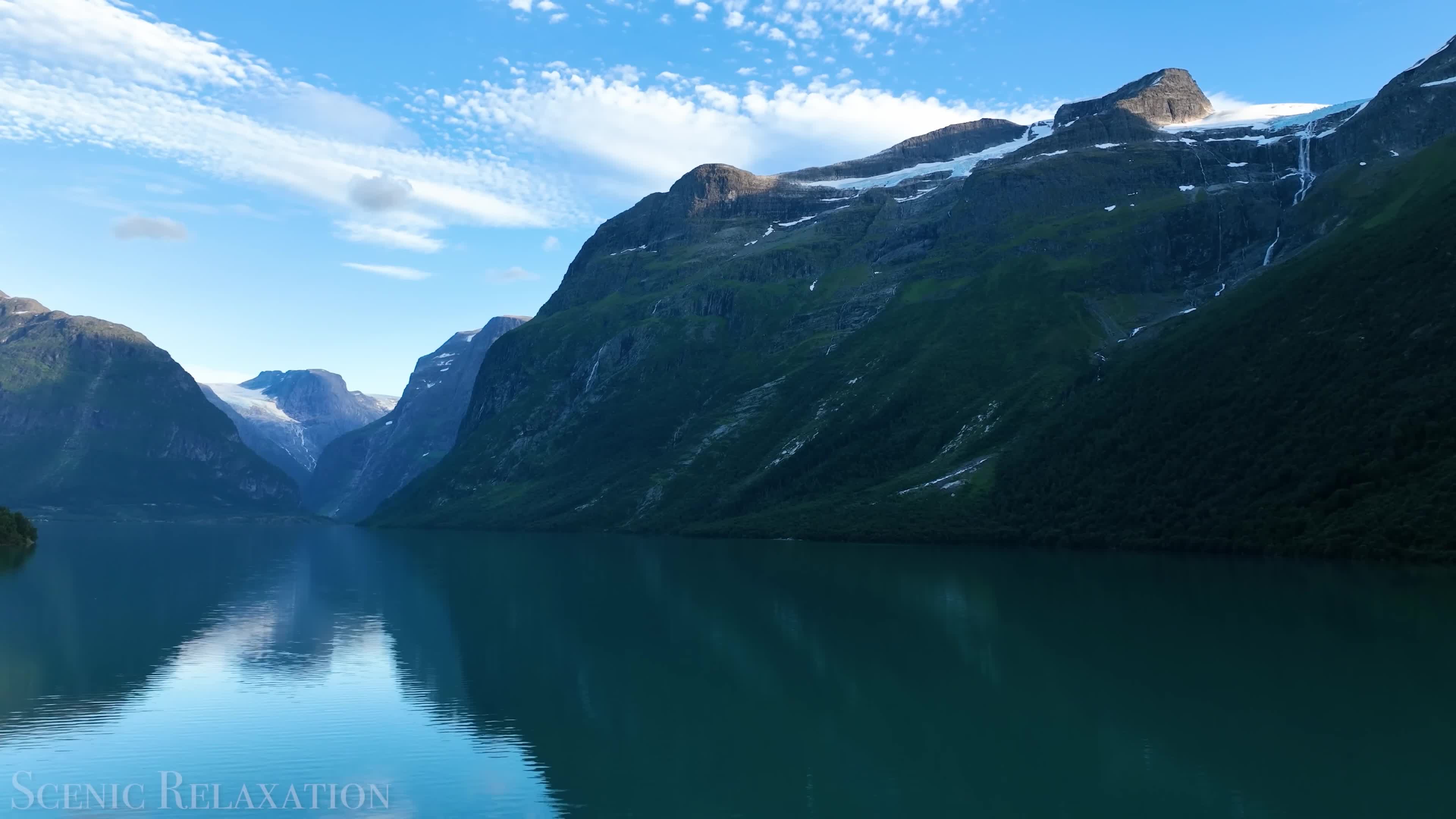 Trollveggen : la plus haute paroi rocheuse d’Europe en 4K