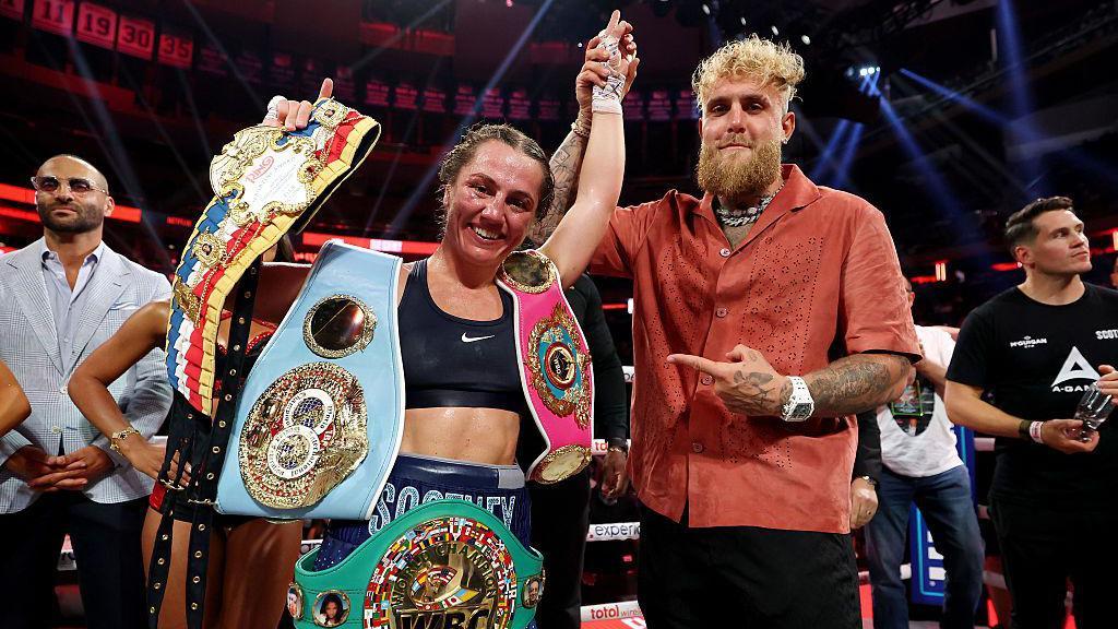 Scotney pulls out of world title fight with Flores