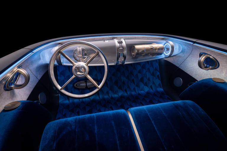 The Mercedes-Benz Vision Iconic Concept Coupe Is Certainly Elegant ...