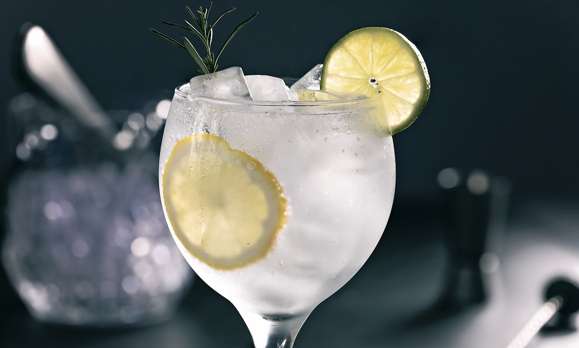 You're making gin and tonic all wrong! Expert reveals the proper way to ...