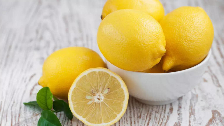 Lemon side effects: What you need to know before eating too much