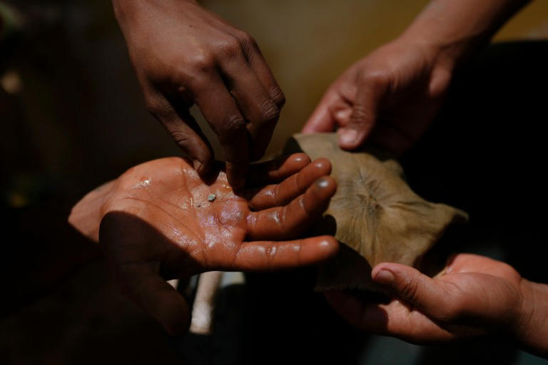 Torrential rains collapse Venezuelan gold mine killing 14